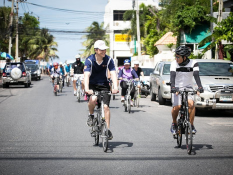 Bike Ride with Raimon Land | Raimon Land